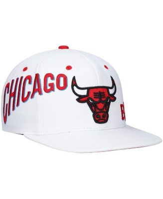 Men's Mitchell & Ness x Lids White Chicago Bulls Reppin Retro Snapback ...