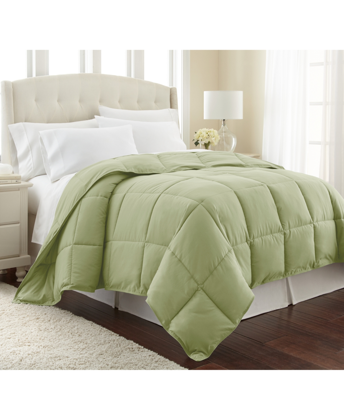 Click here for Southshore Fine Linens Premium Down Alternative Co... prices
