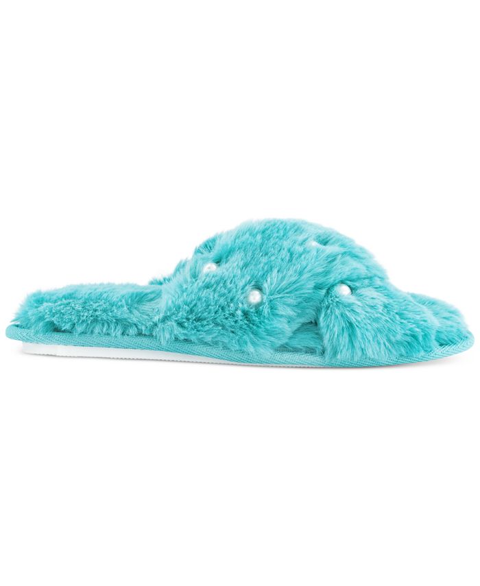 I.N.C. International Concepts Imitation Pearl Faux-Fur Cross Slide ...