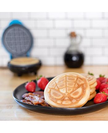 Uncanny Brands Marvel Spider-Man Mini Waffle Maker - Marvel Kitchen ...