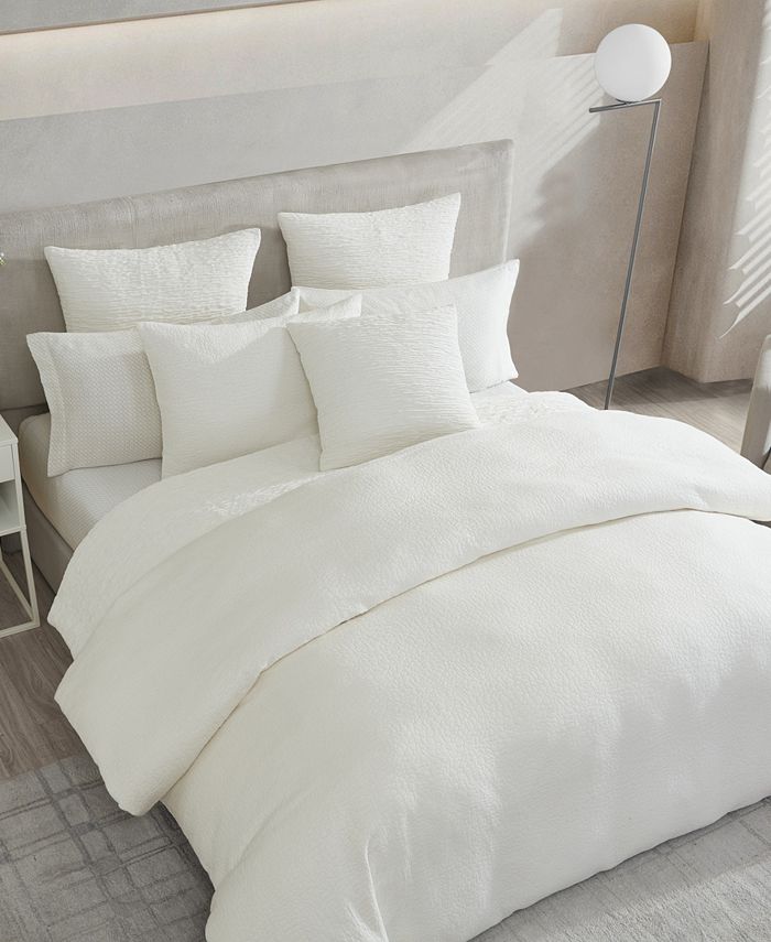 Vera Wang Abstract Roses Jacquard Duvet Cover Set, Queen - Macy's