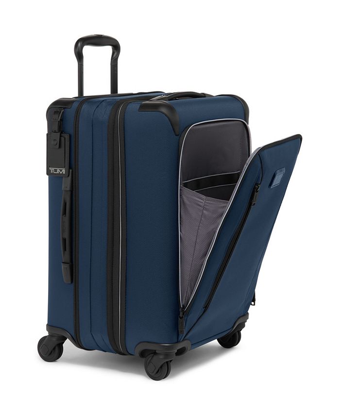 International Expandable 4 Wheeled Carry On