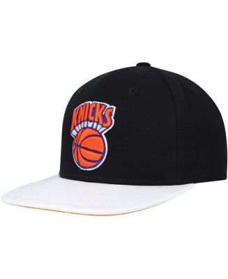 Men's Mitchell & Ness Black, White New York Knicks Hardwood Classics ...