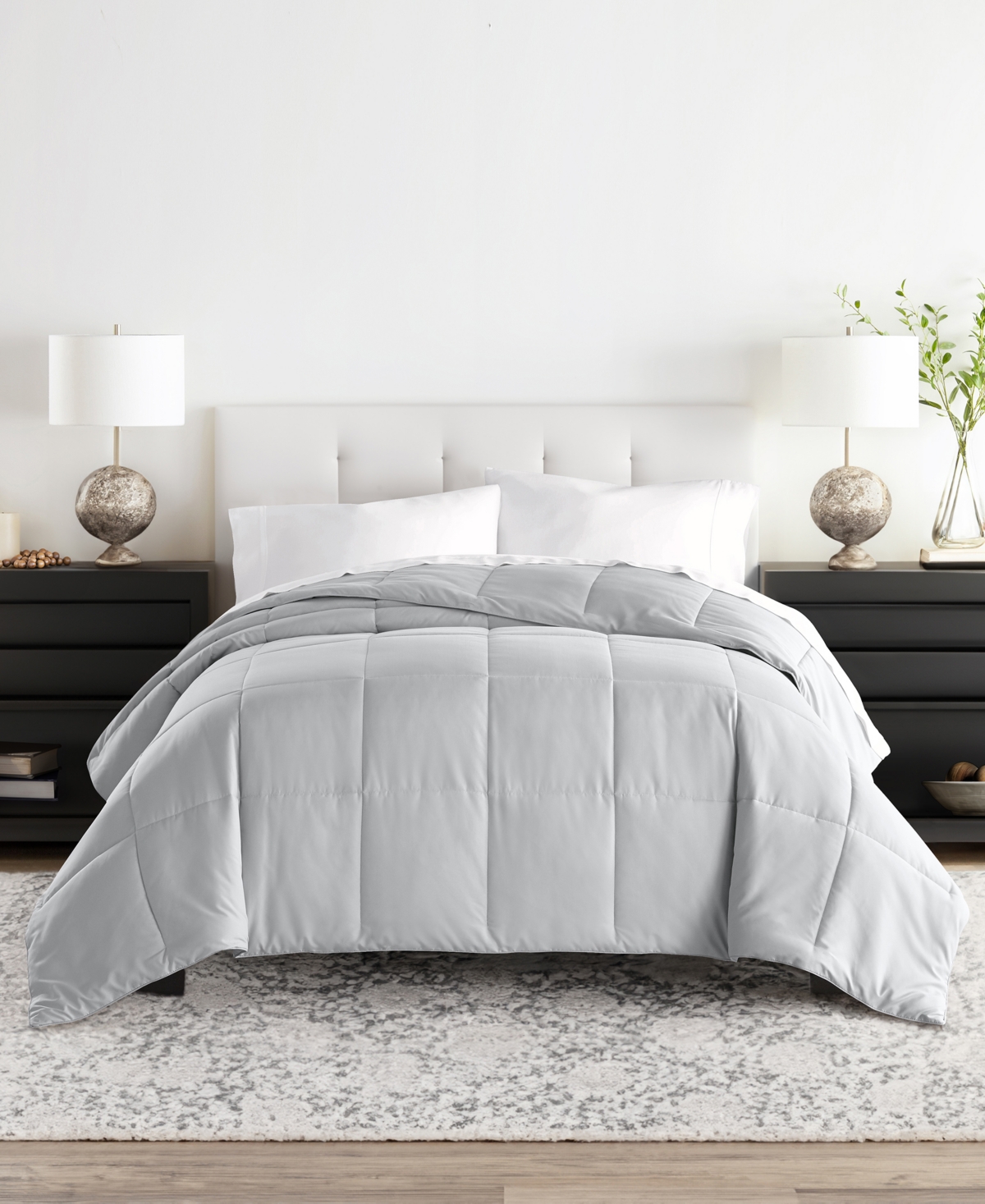 Click here for ienjoy Home All Season Lightweight Solid Down Alte... prices