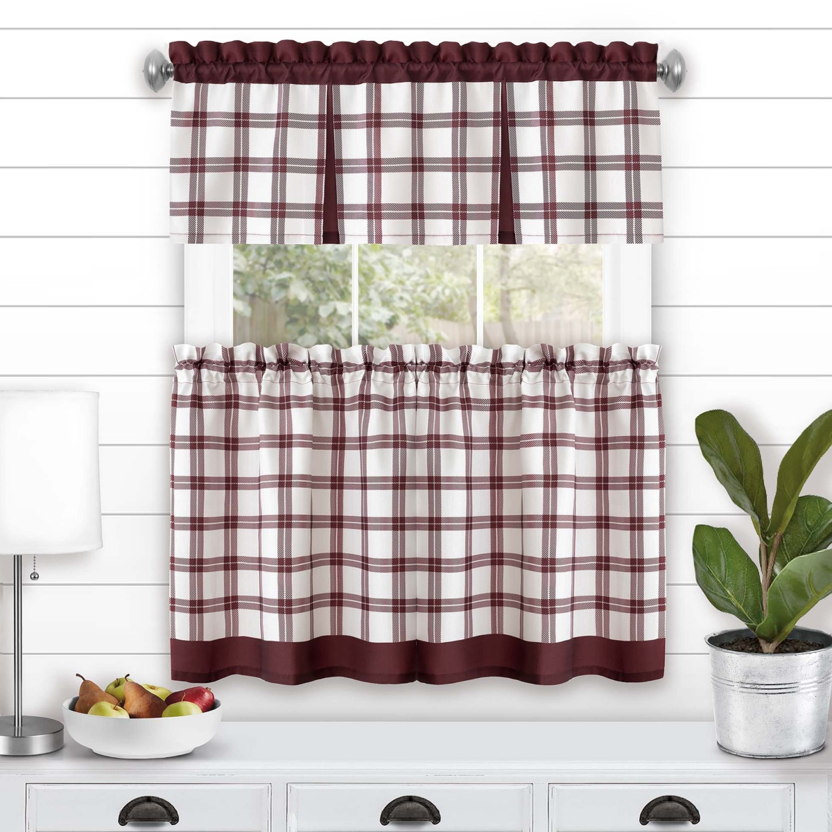 Click here for Kate Aurora Windowpane Plaid Country Farmhouse Kit... prices