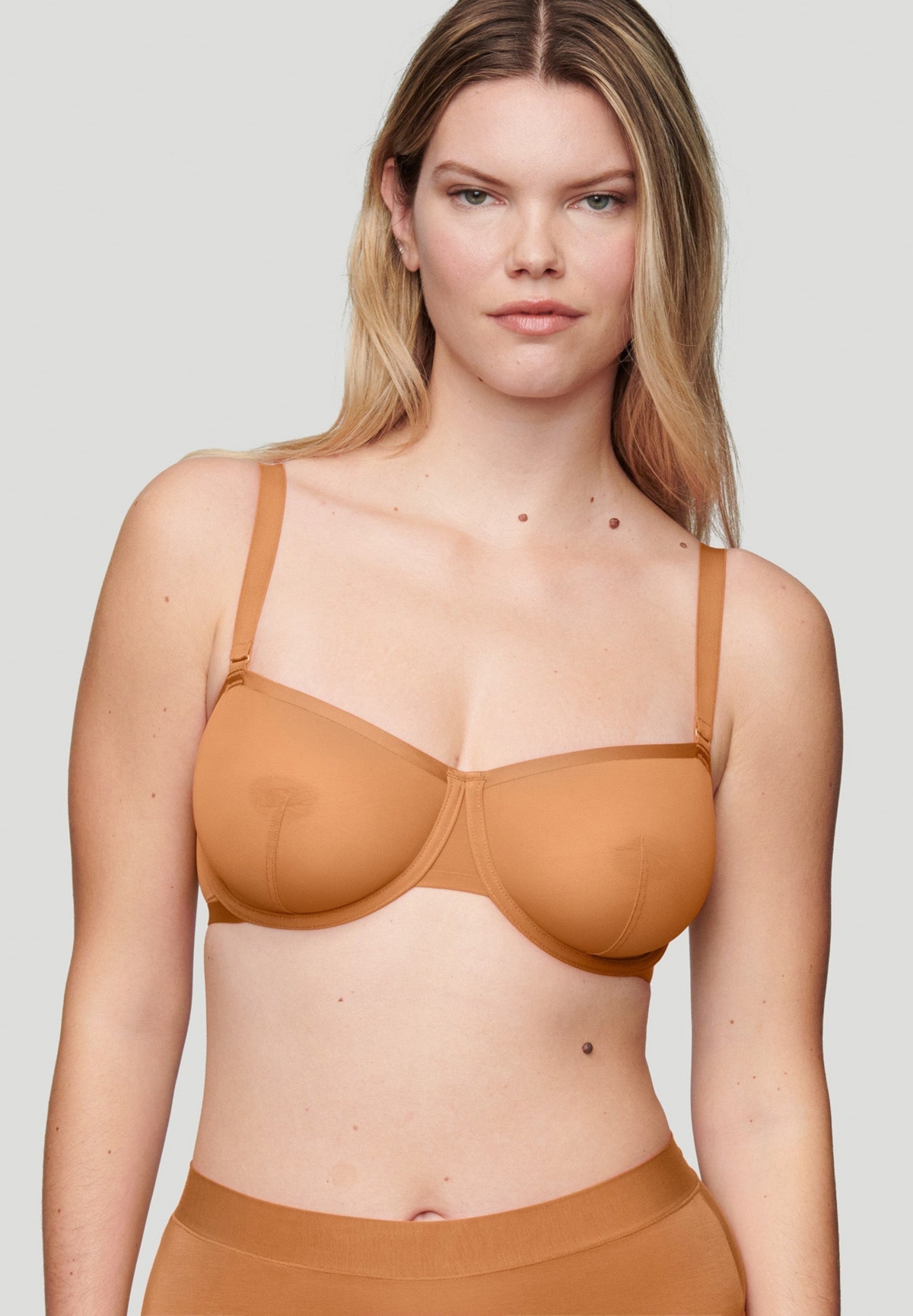 Click here for Cuup Womens The Plunge - Mesh - Caramel prices