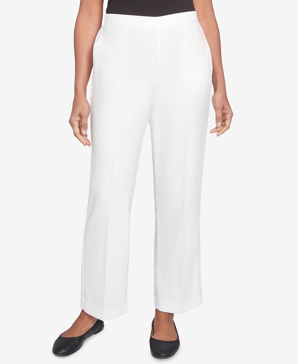 Click here for Alfred Dunner Womens Estate of Mind Pull-On Short... prices