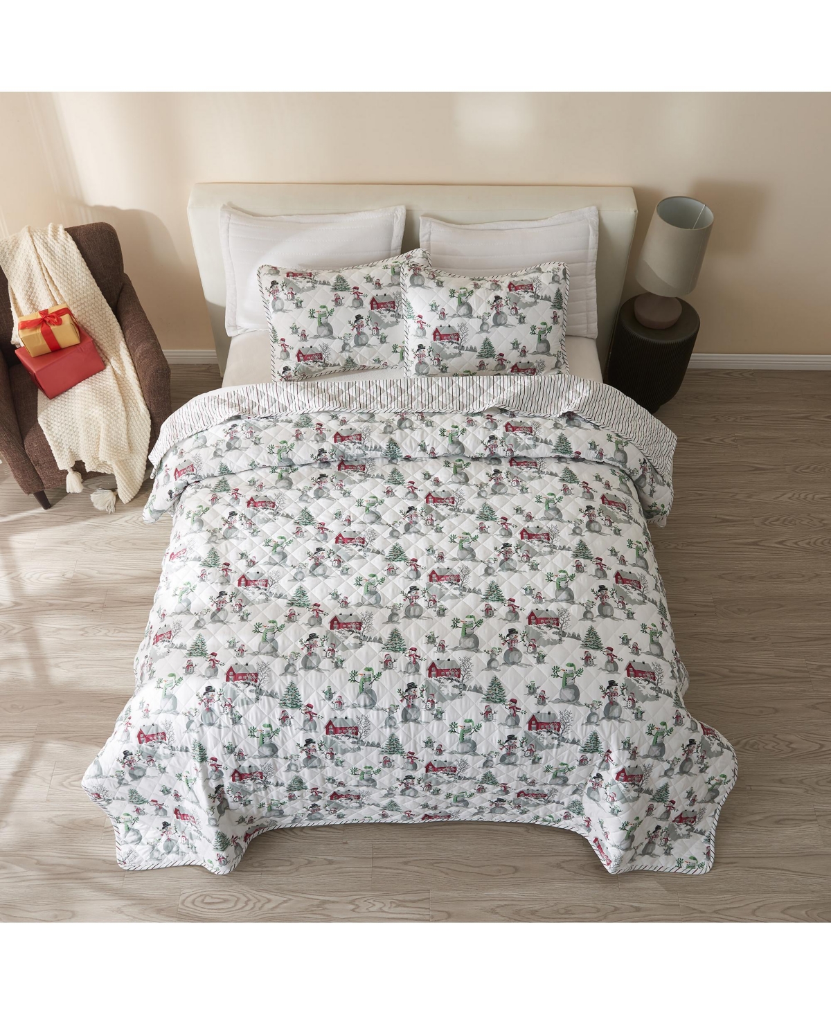 Click here for Linery & Co. Holiday Printed Microfiber Quilt Set... prices