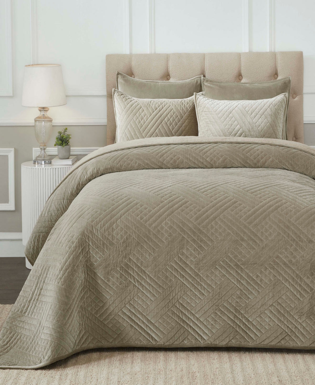 Click here for Superior Karina Cotton Velvet Lightweight 3-Pc. Qu... prices