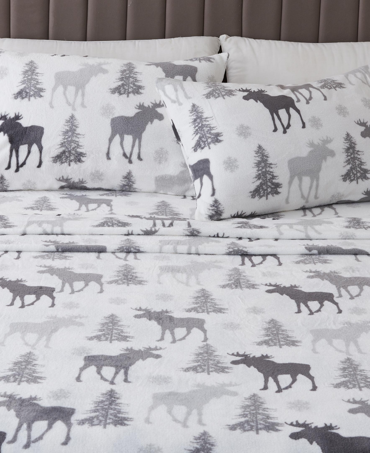 Click here for Linery & Co. Ultra-Soft Printed Velvet Plush Sheet... prices
