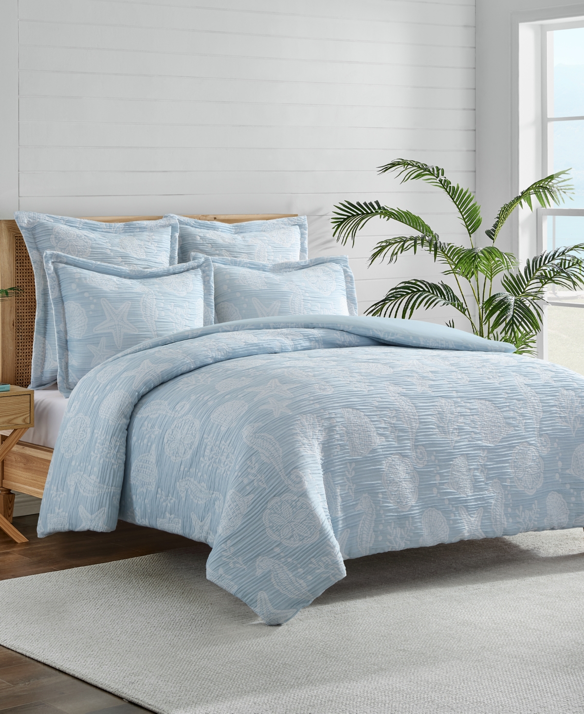 Click here for Levtex Seaside Charm Textured 3-Pc. Comforter Set... prices