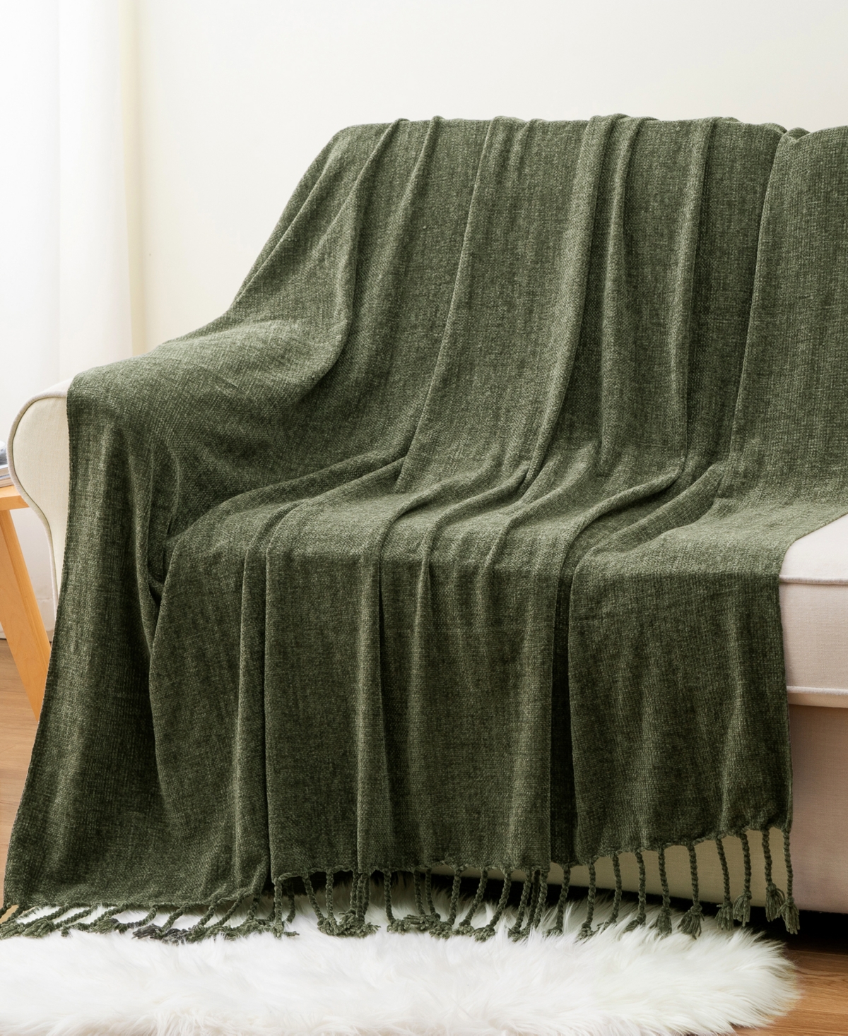Click here for Battilo Lifestyle Chenille Throw with Fringe Tasse... prices