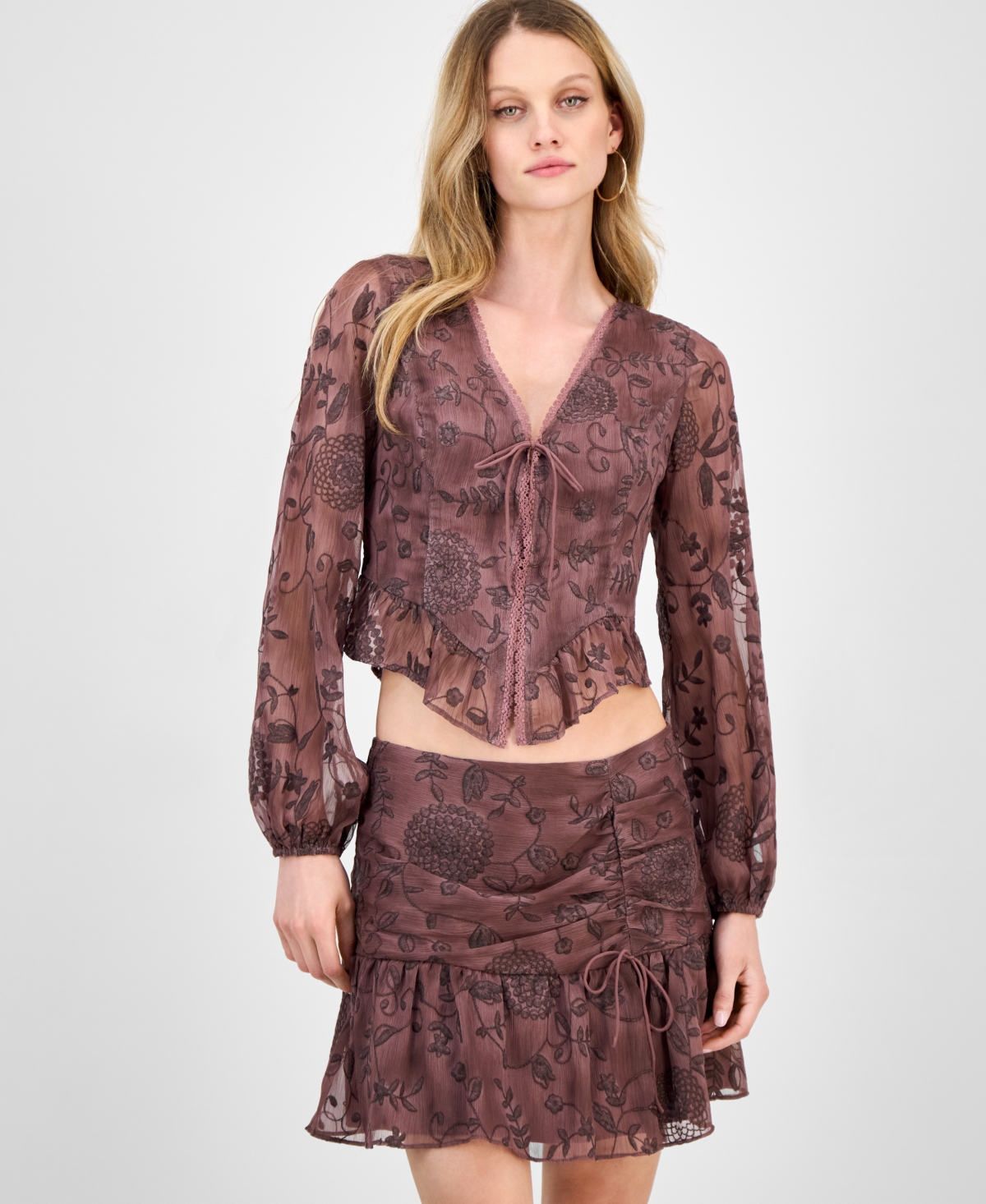 Guess Womens Seiah Embroidered Blouson-Sleeve Top - Pure Choco