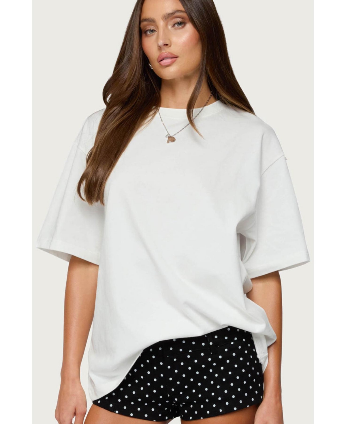Click here for Edikted Womens Devan Oversized T Shirt - White prices