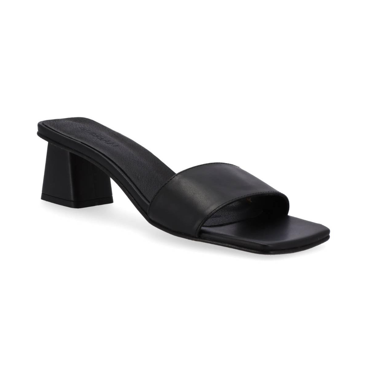 Click here for Alohas Womens Squared Leather Sandals - Black prices