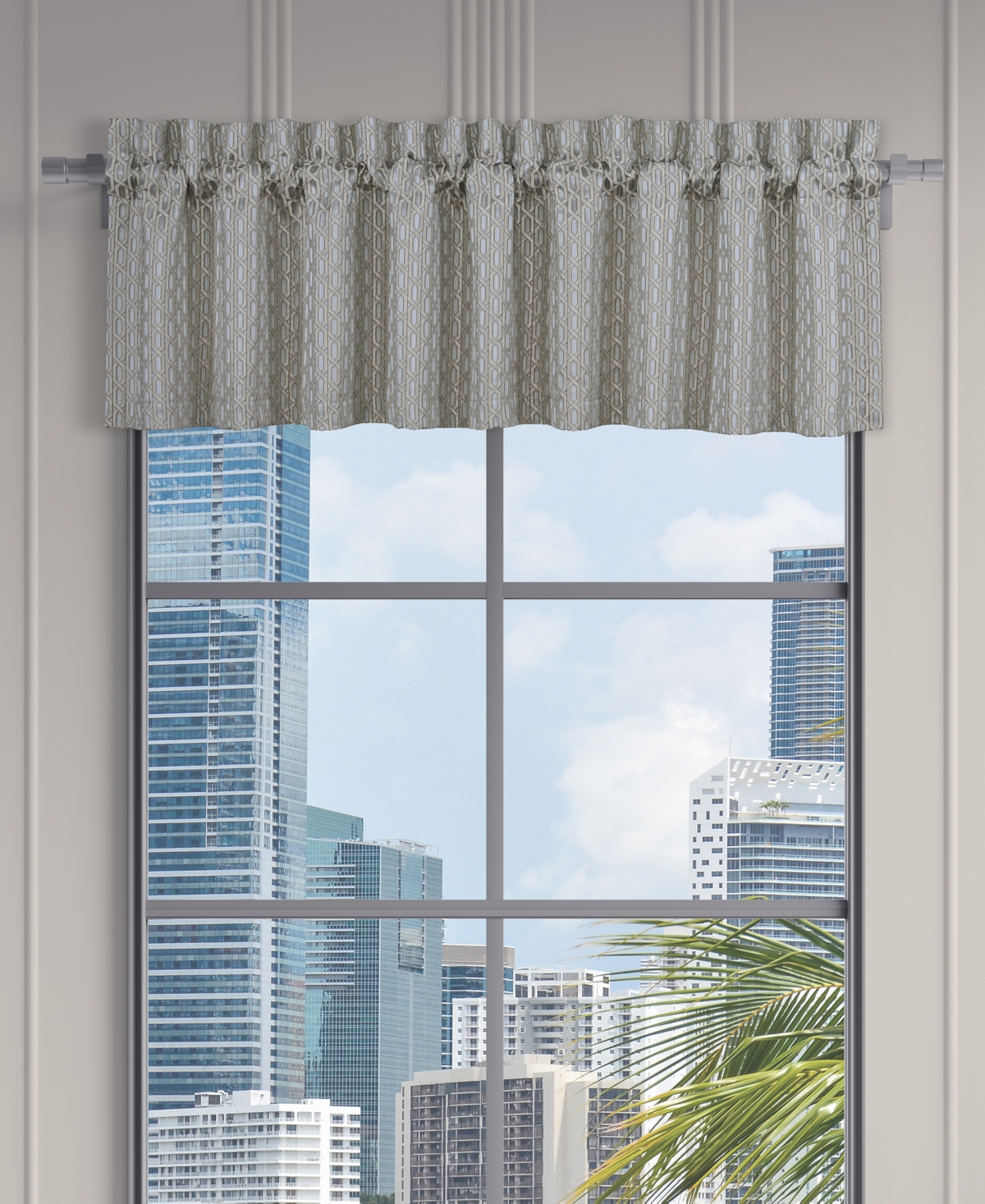 Click here for J Queen New York Metropolitan Window Straight Vala... prices