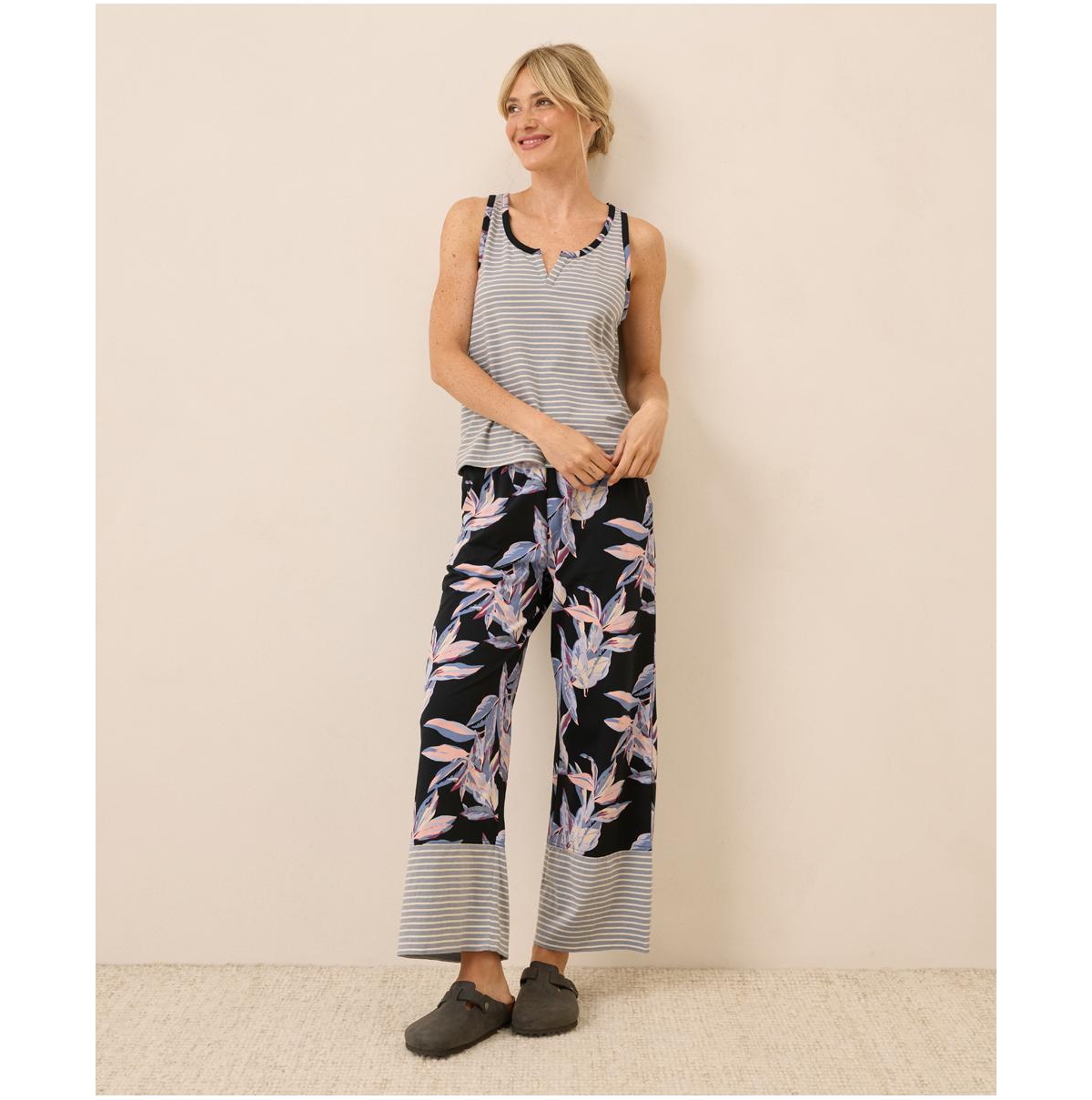 Click here for Pact Womens Organic Cotton Staycation Sleep Tank -... prices