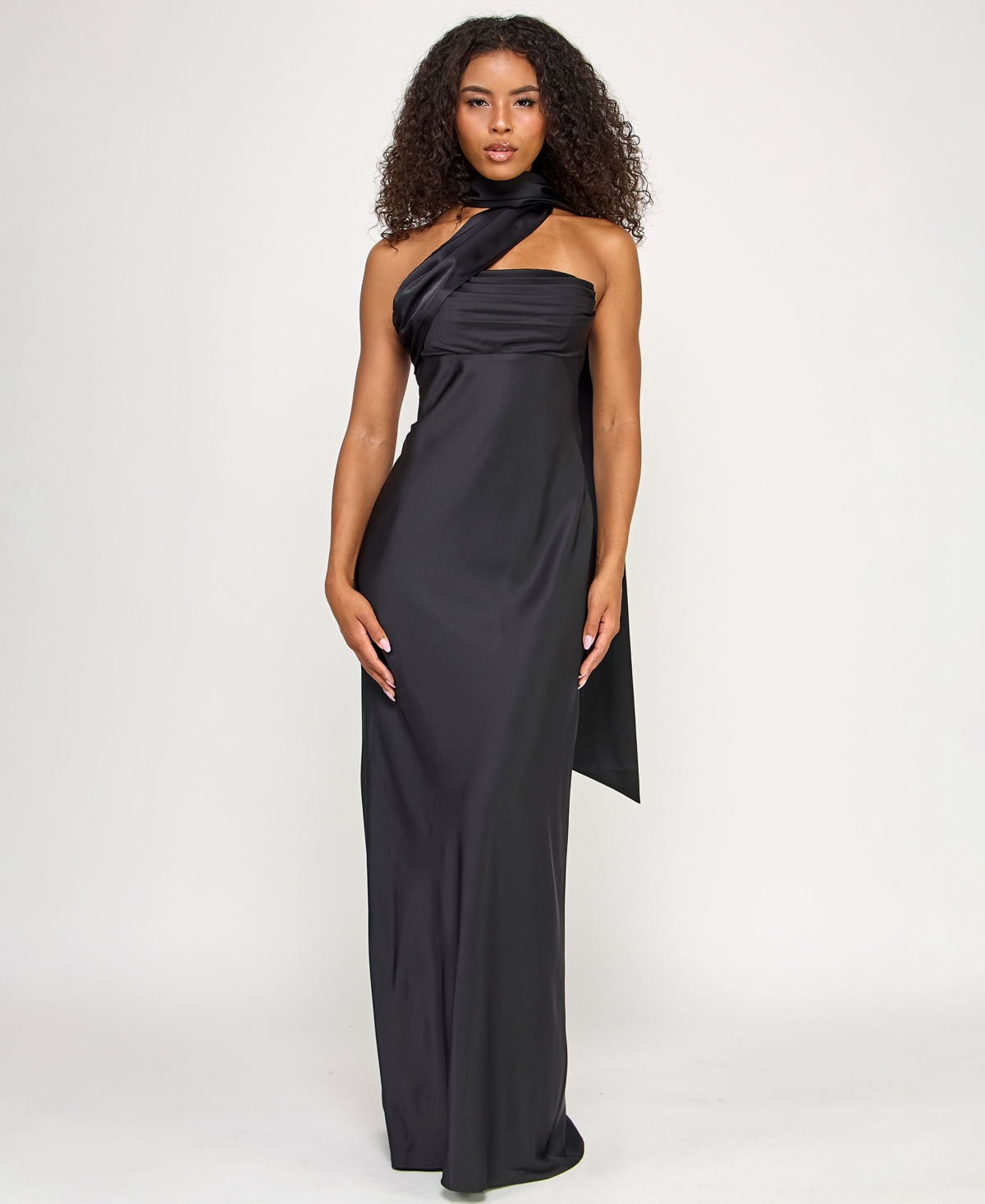 Click here for Seni & Cade Juniors Sleeveless Scarf Gown - Black prices