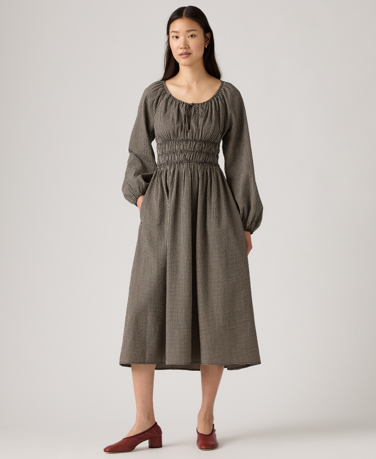 Click here for Levis Womens Fleur Tess Smocked Boho Dress - Hedi... prices