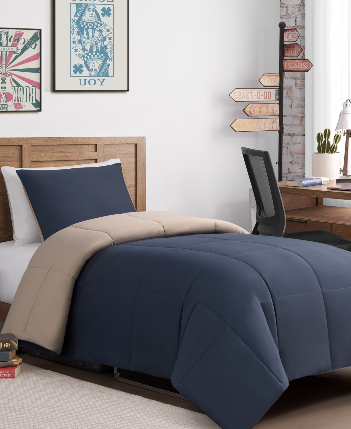 Click here for Lucky Brand Box Stitch Reversible 3-Pc. Comforter... prices