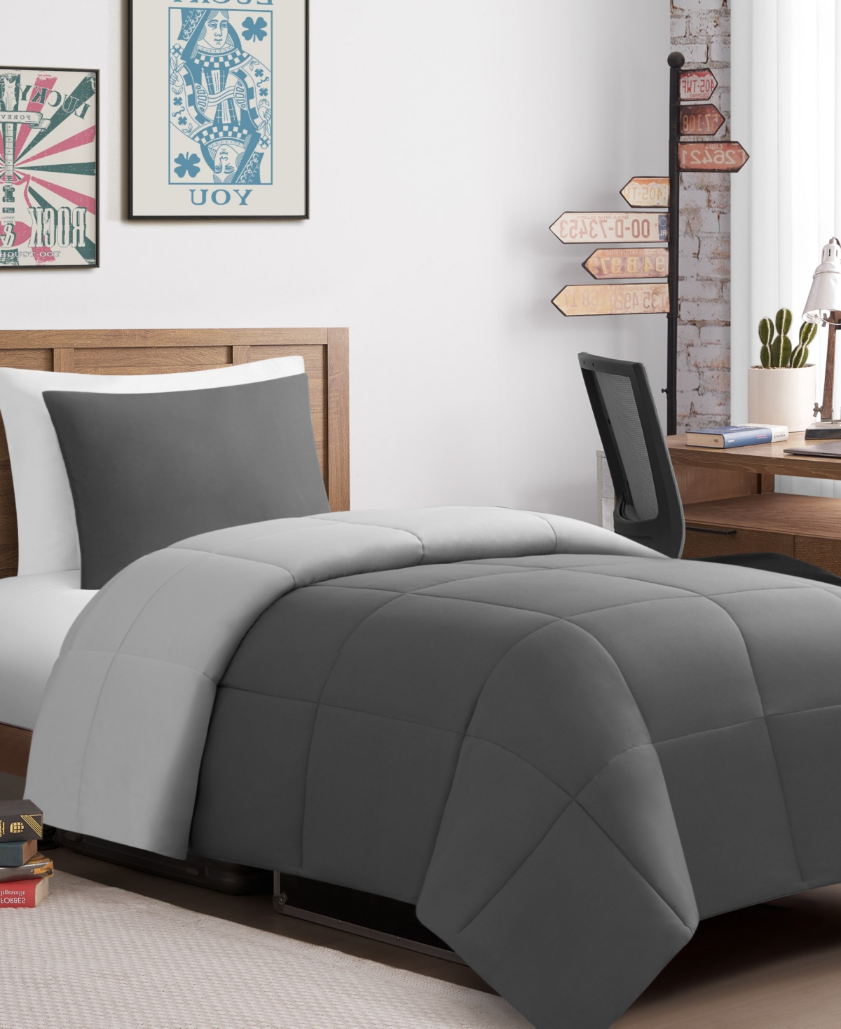 Click here for Lucky Brand Box Stitch Reversible 3-Pc. Comforter... prices