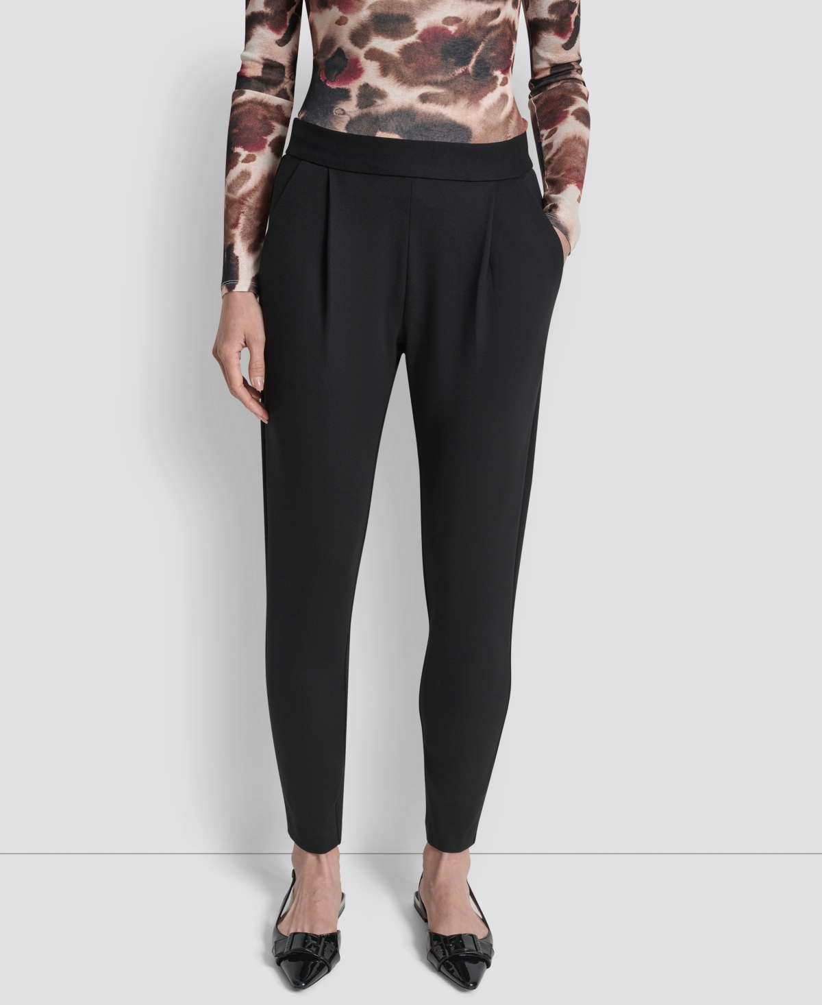 Click here for Dkny Womens Pleated Ponte Ankle Pants - Black prices