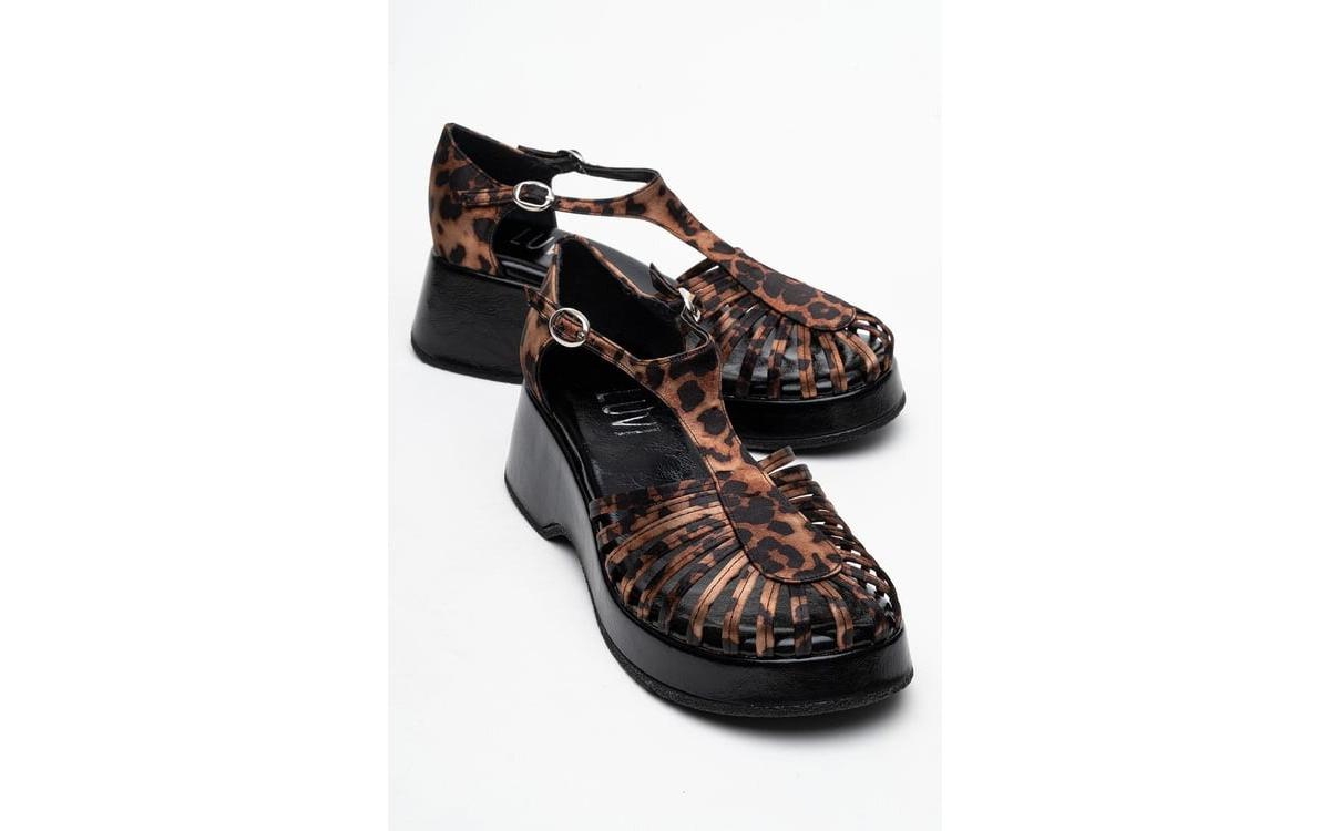 Click here for Prologue Shoes Aniel Platform Wedge Sandal (Women)... prices