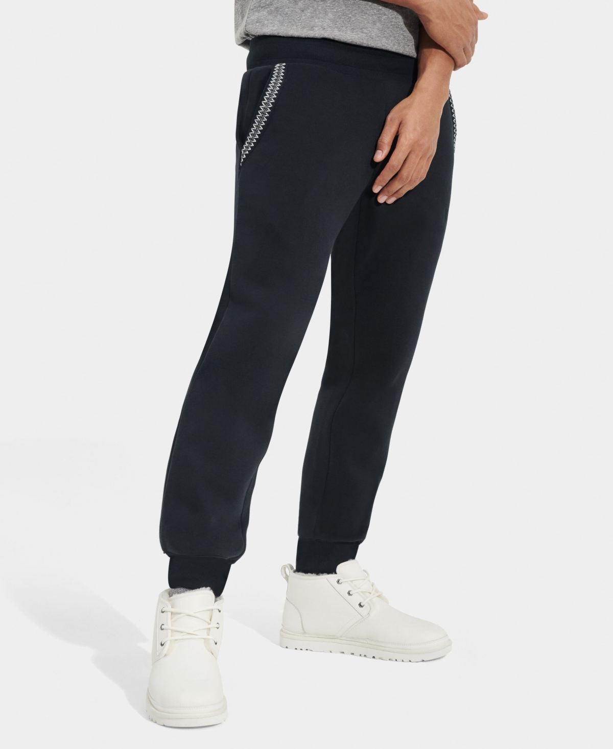 Click here for Ugg Mens Tasman Drawstring Joggers - Tar prices