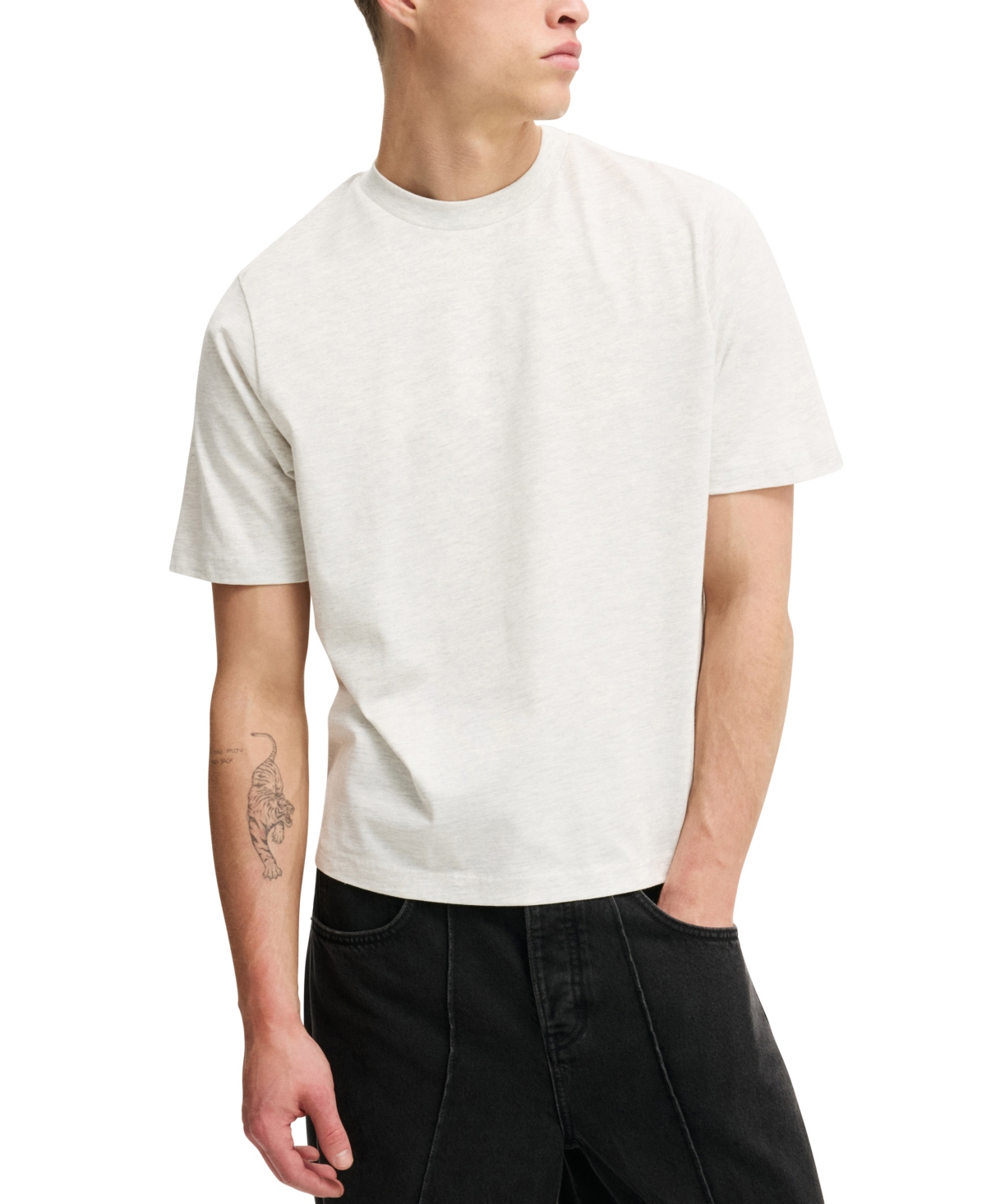 Click here for Cotton On Mens Cropped Fit T-Shirt - Off White prices