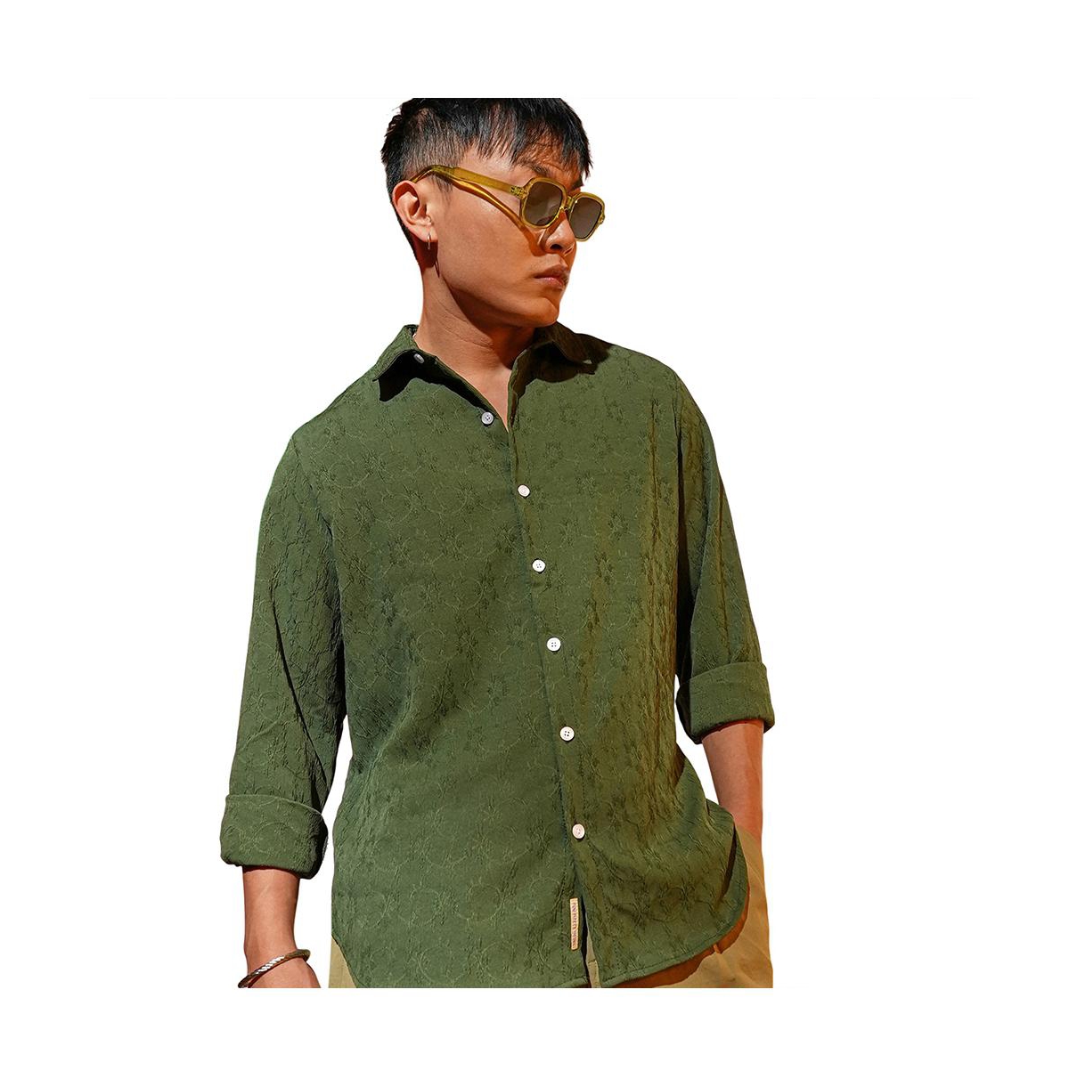 Click here for Campus Sutra Mens Forest Green Floral-Textured Shi... prices