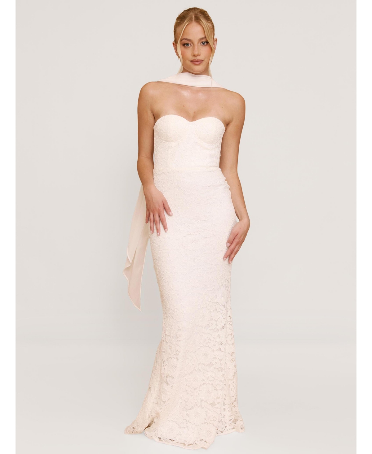 Click here for Six Stories Womens Lace Bandeau Maxi Dress With Ne... prices