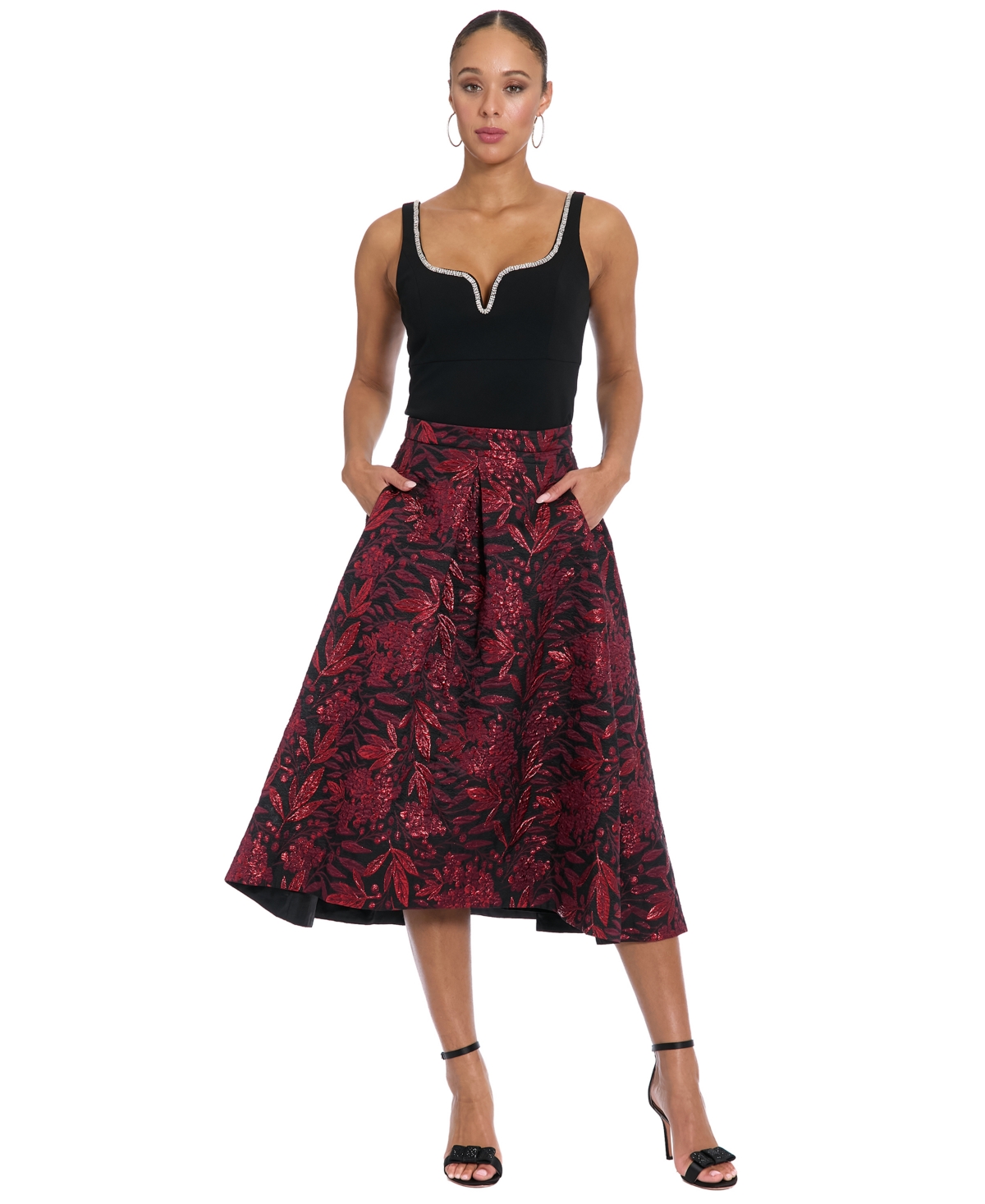 Click here for Muse Womens Pleated A-Line Skirt - Black/Red prices