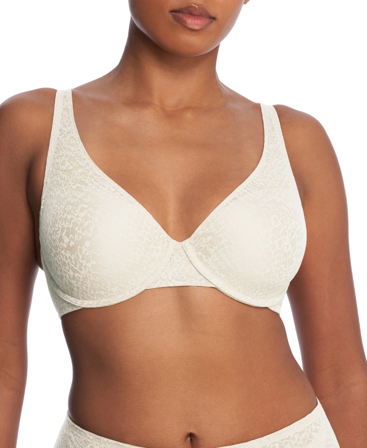Click here for Pretty Smooth Full Fit Smoothing Contour Underwire... prices