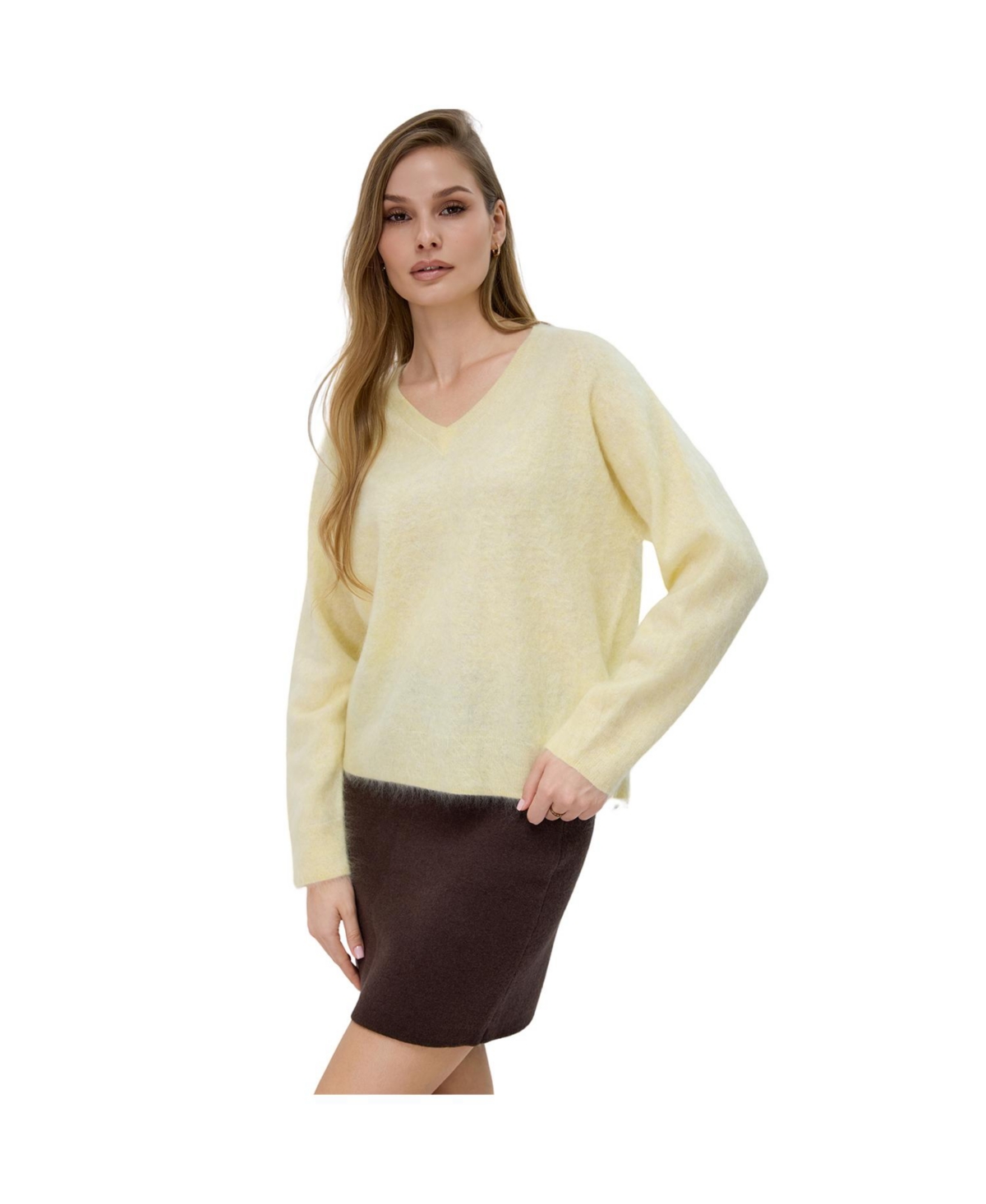 Click here for Bellemere New York Womens Brushed Silk Cashmere V-... prices