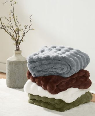 Click here for Brooklyn Loom Bubble Bed Blanket prices