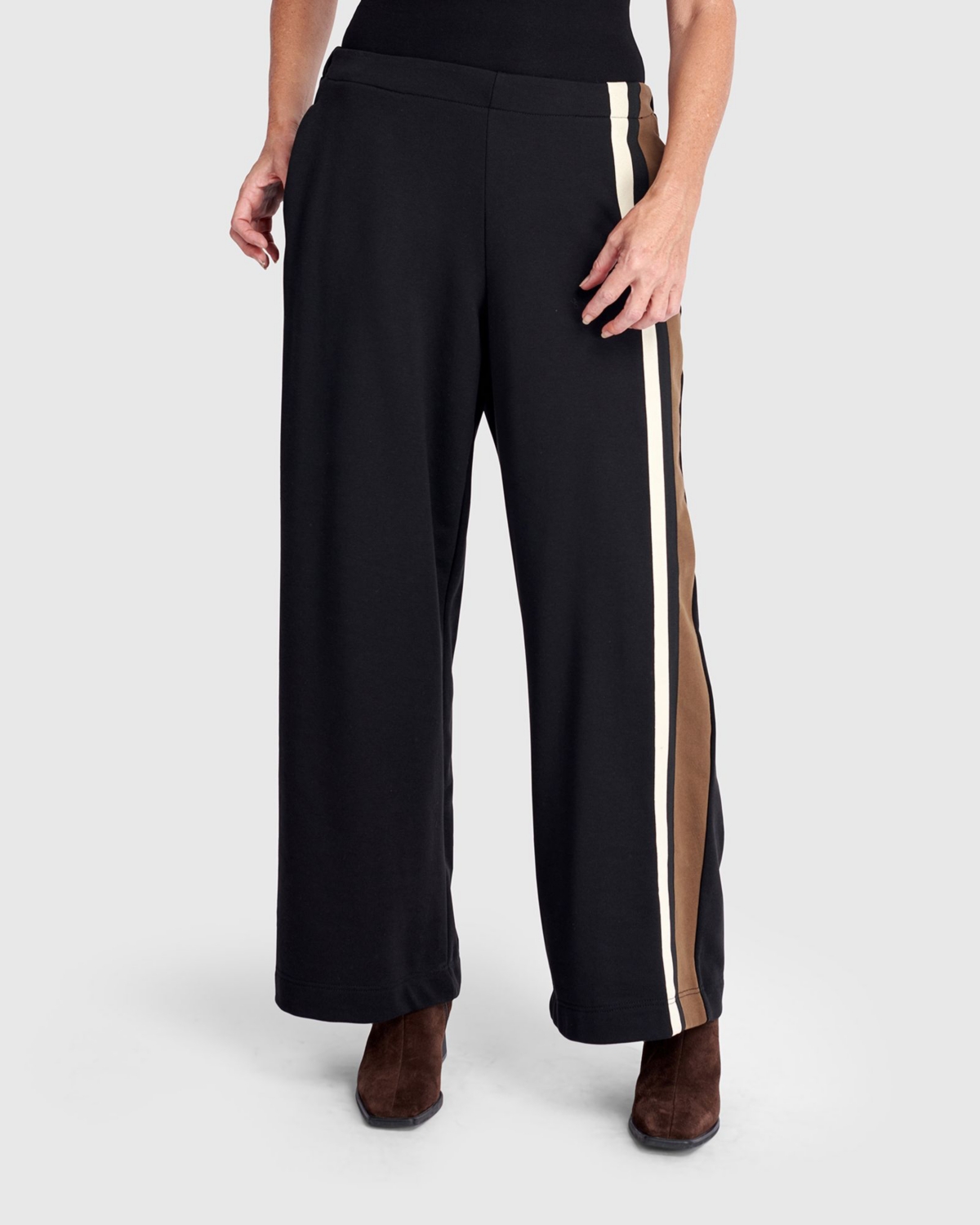 Click here for Alembika Womens Dynasty Relaxed Pants - Mix prices