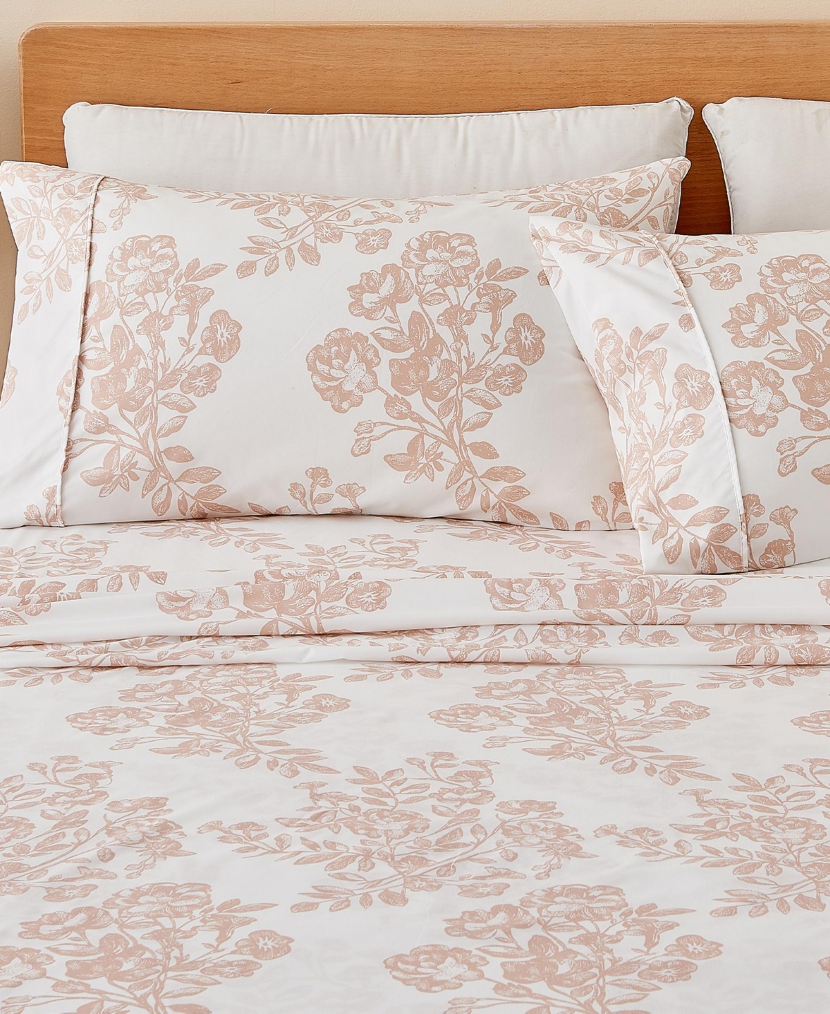 Click here for Linery & Co. Ultra-Soft Brushed Printed Microfiber... prices