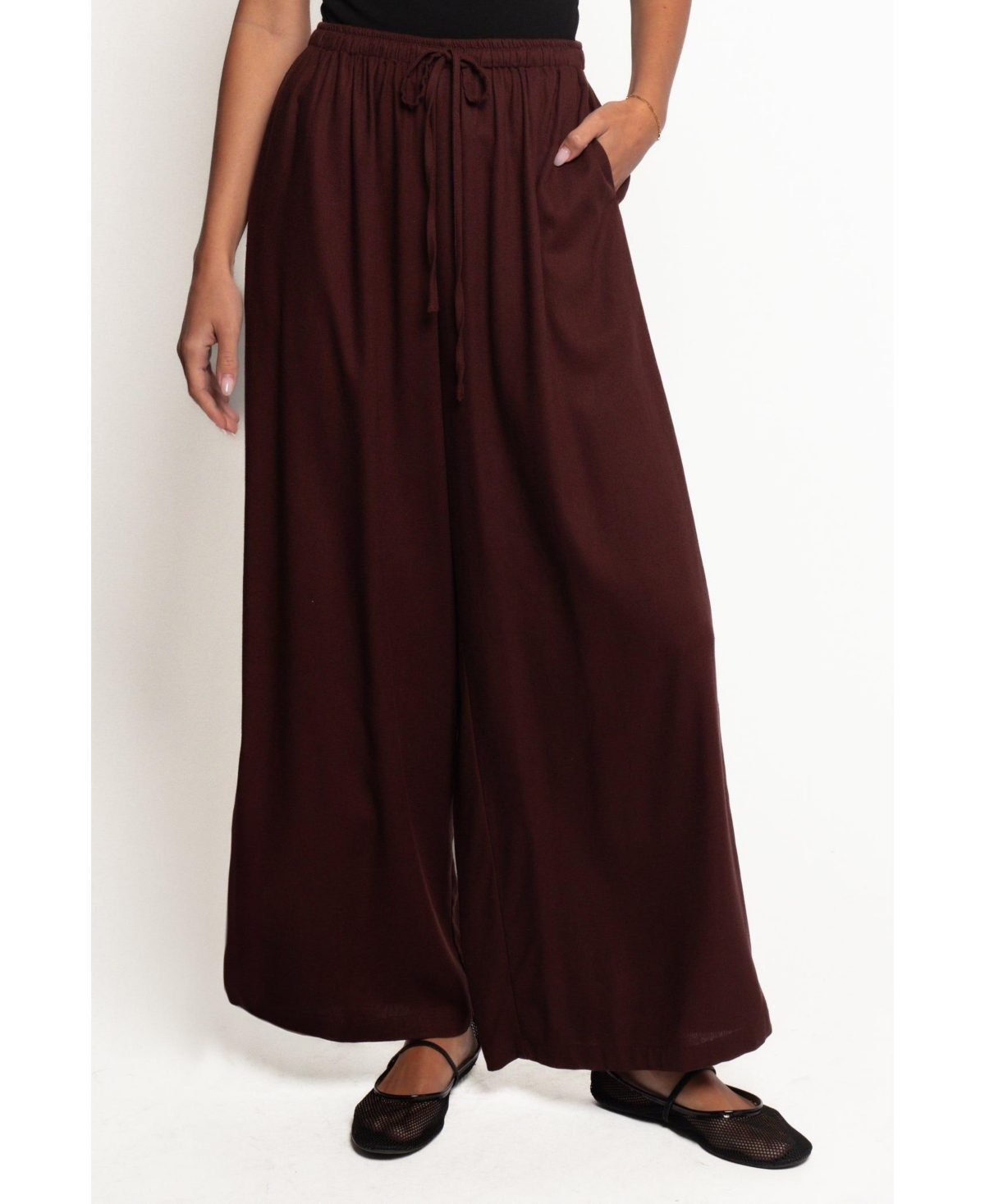 Click here for Petal and Pup Womens Zane Tie Waist Pant - Chocola... prices