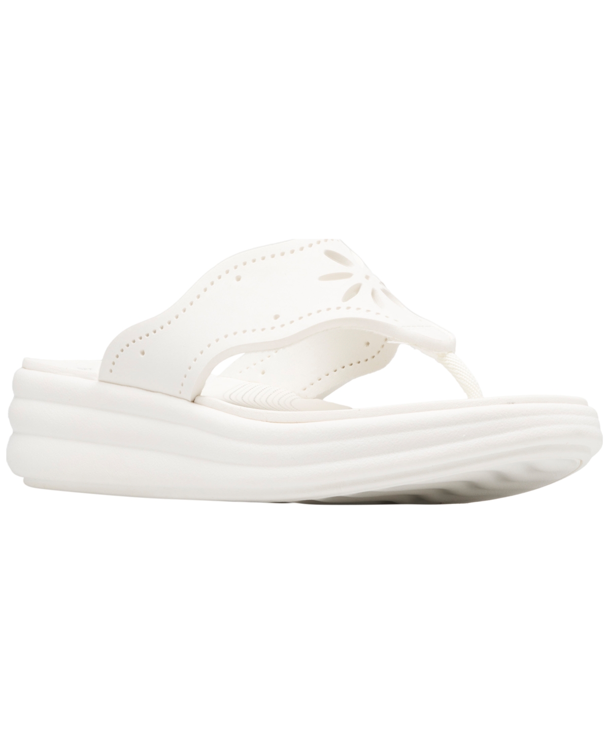 Click here for Clarks Womens Cloudsteppers Drift Daisy Slip-On Sa... prices