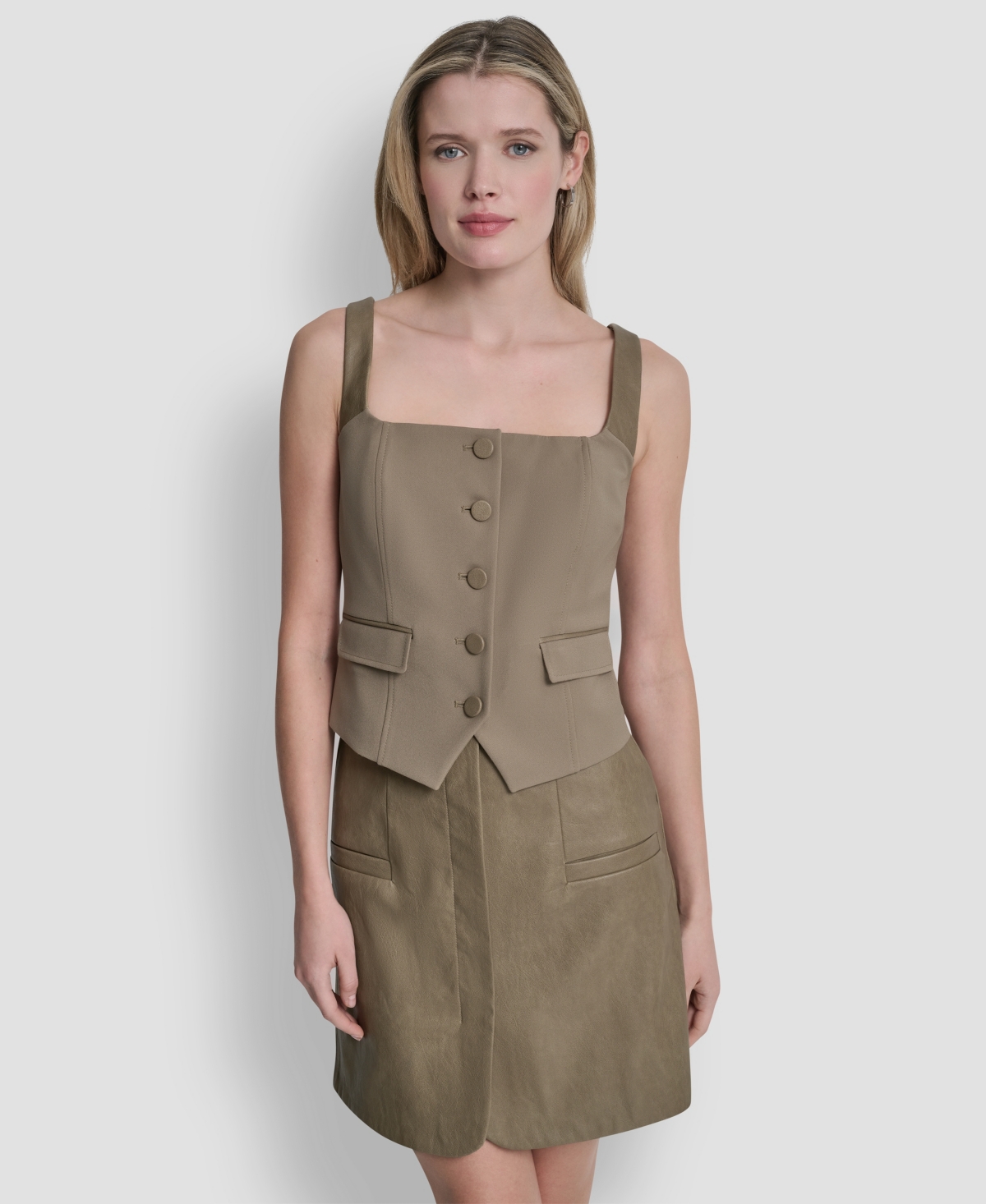 Click here for Dkny Womens Techy Sport Button-Up Vest Top - Taupe prices