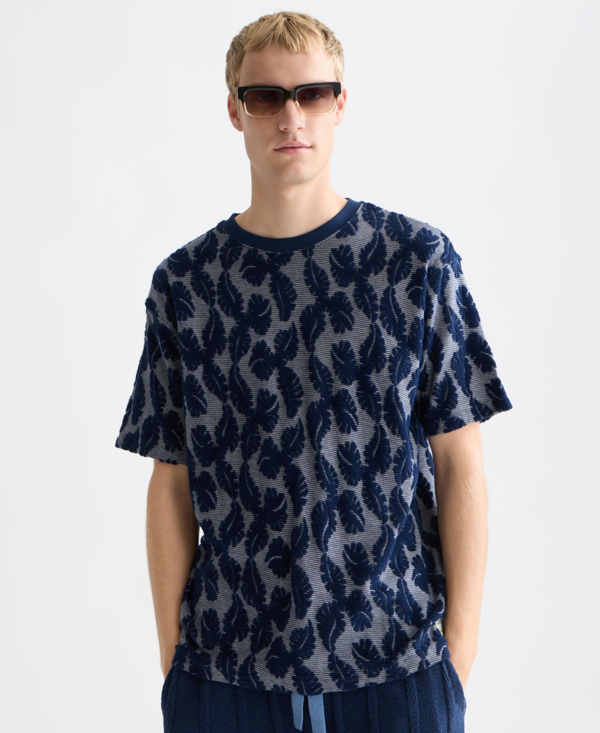 Click here for Scotch & Soda Mens Feeder Stripe Relaxed-Fit T-Shi... prices