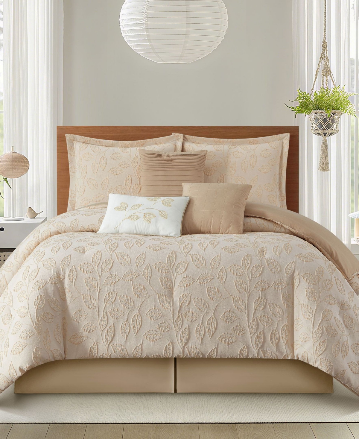 Click here for Stratford Park Kyrla Leaves 7-Pc. Comforter Set  C... prices