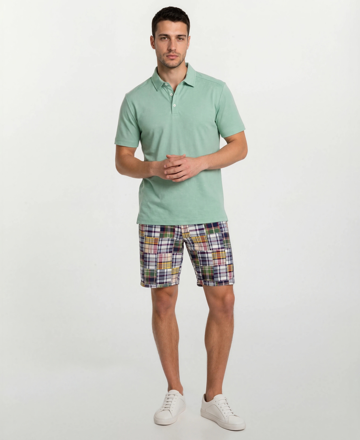 Click here for Vintage 1946 Mens Patch Detail Flat-Front Shorts -... prices