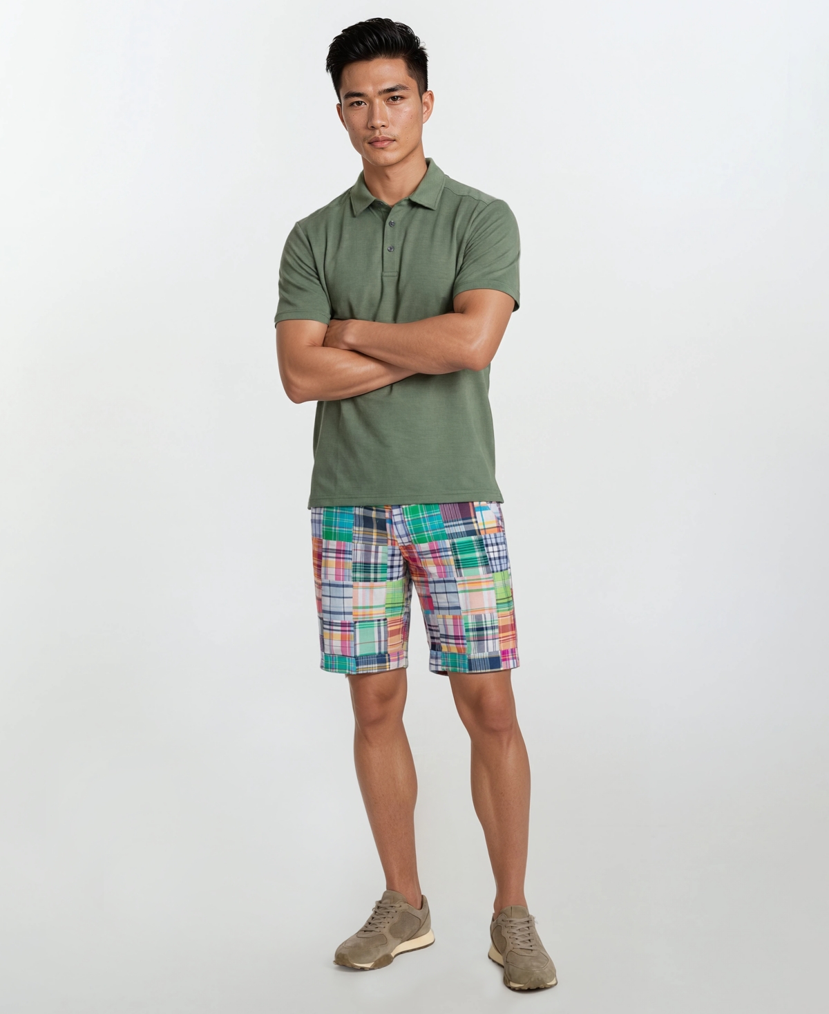 Click here for Vintage 1946 Mens Patch Detail Flat-Front Shorts -... prices