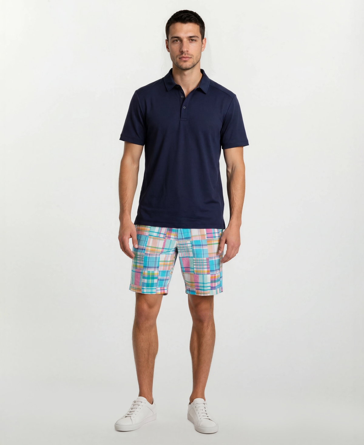 Click here for Vintage 1946 Mens Patch Detail Flat-Front Shorts -... prices