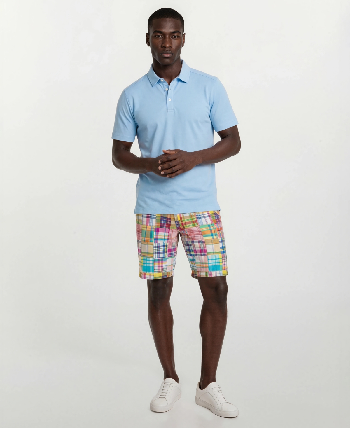 Click here for Vintage 1946 Mens Patch Detail Flat-Front Shorts -... prices