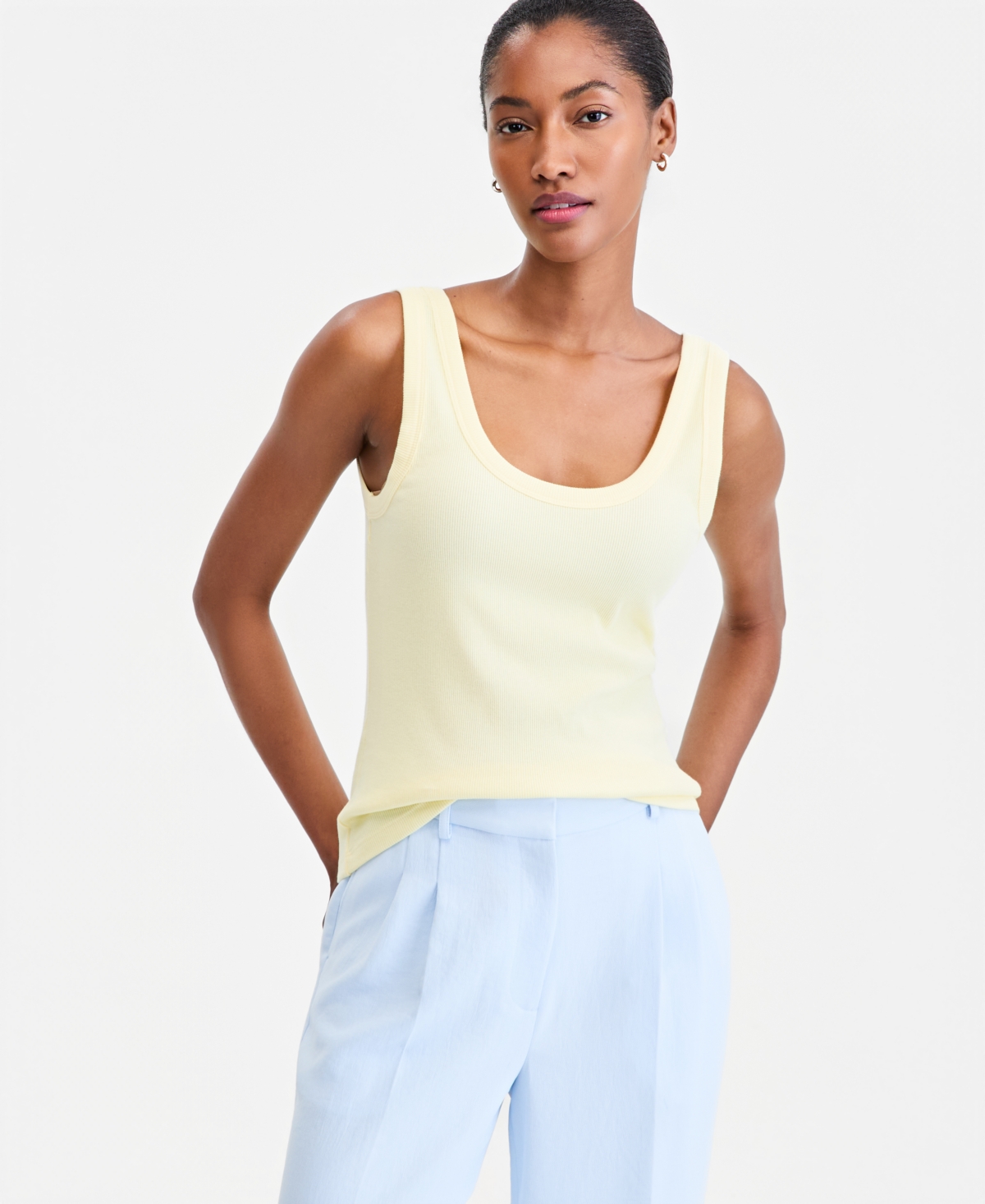 On 34th Womens Scoop-Neck Layering Tank Top  Macys Exclusive - Light Daffodil