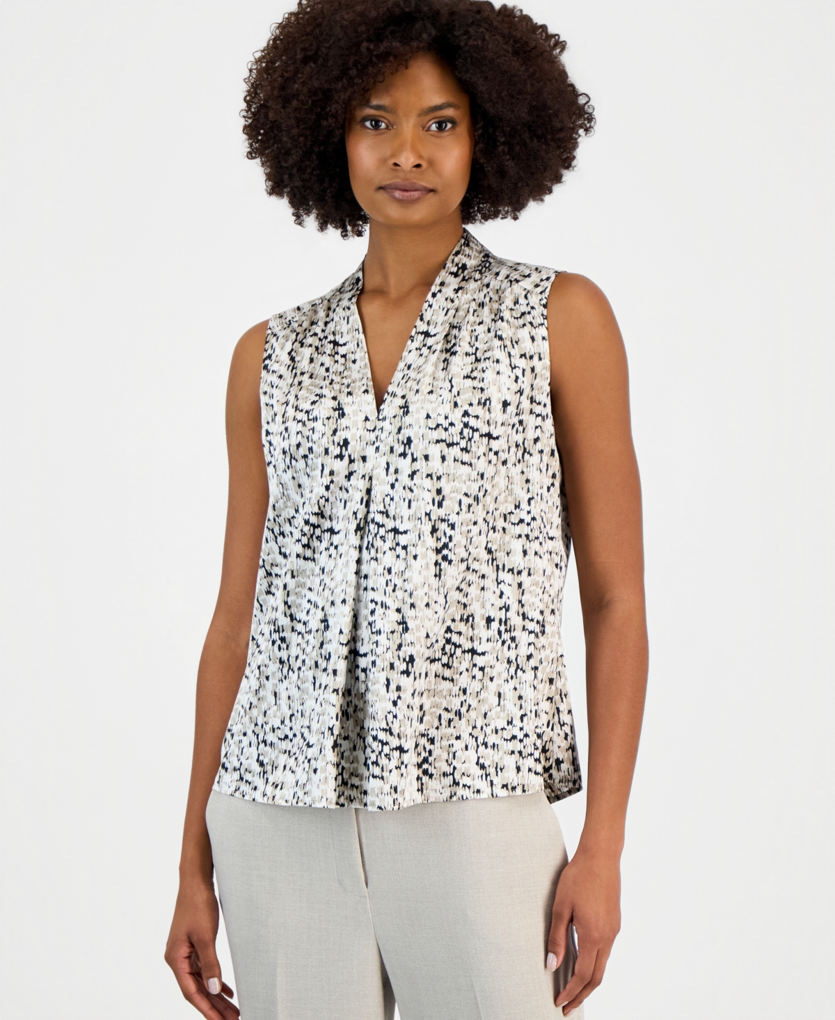 Click here for Kasper Womens Sleeveless V-Neck Printed Top - Summ... prices