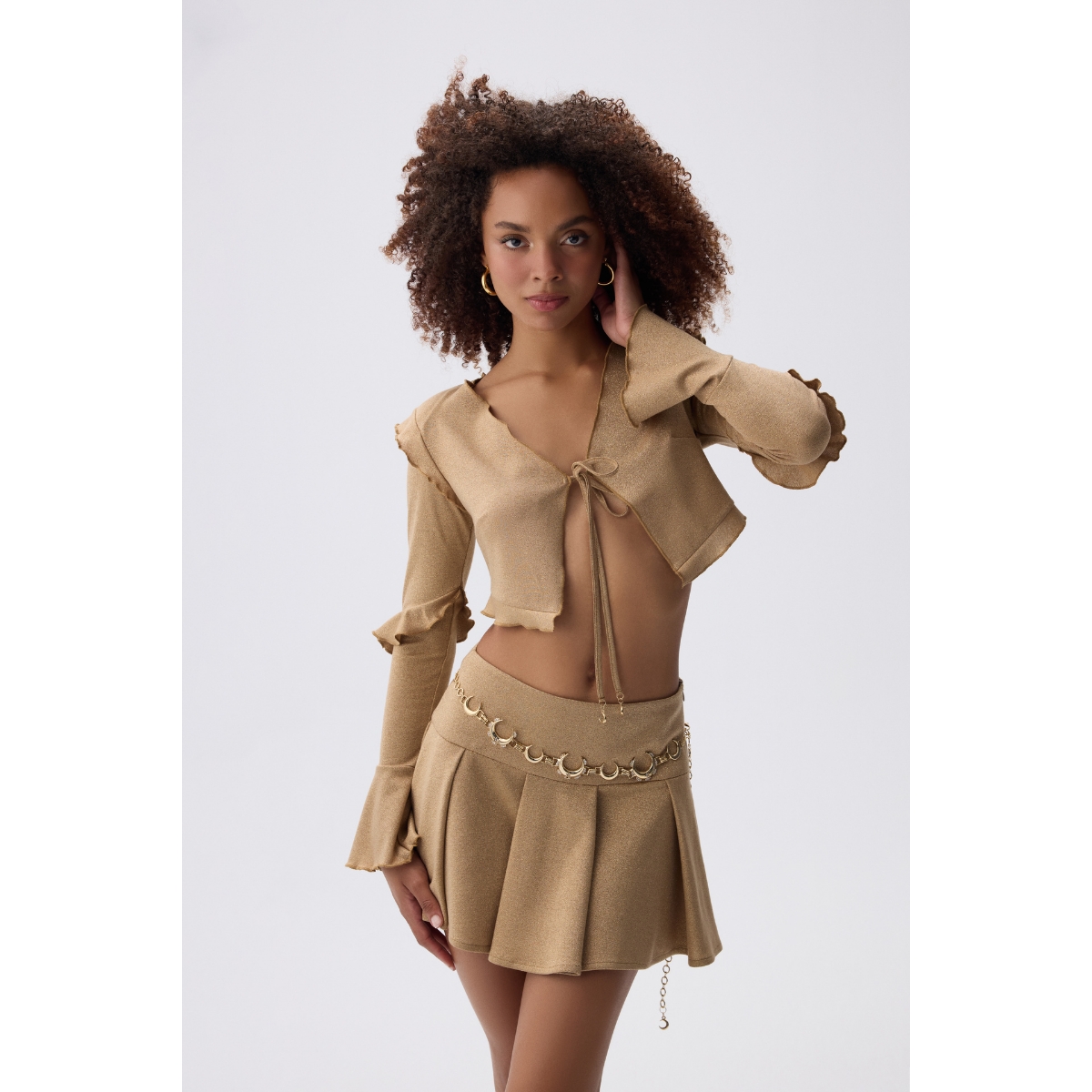 Click here for Luna B Womens Vera V-Neck Long Sleeve Crop Top - K... prices