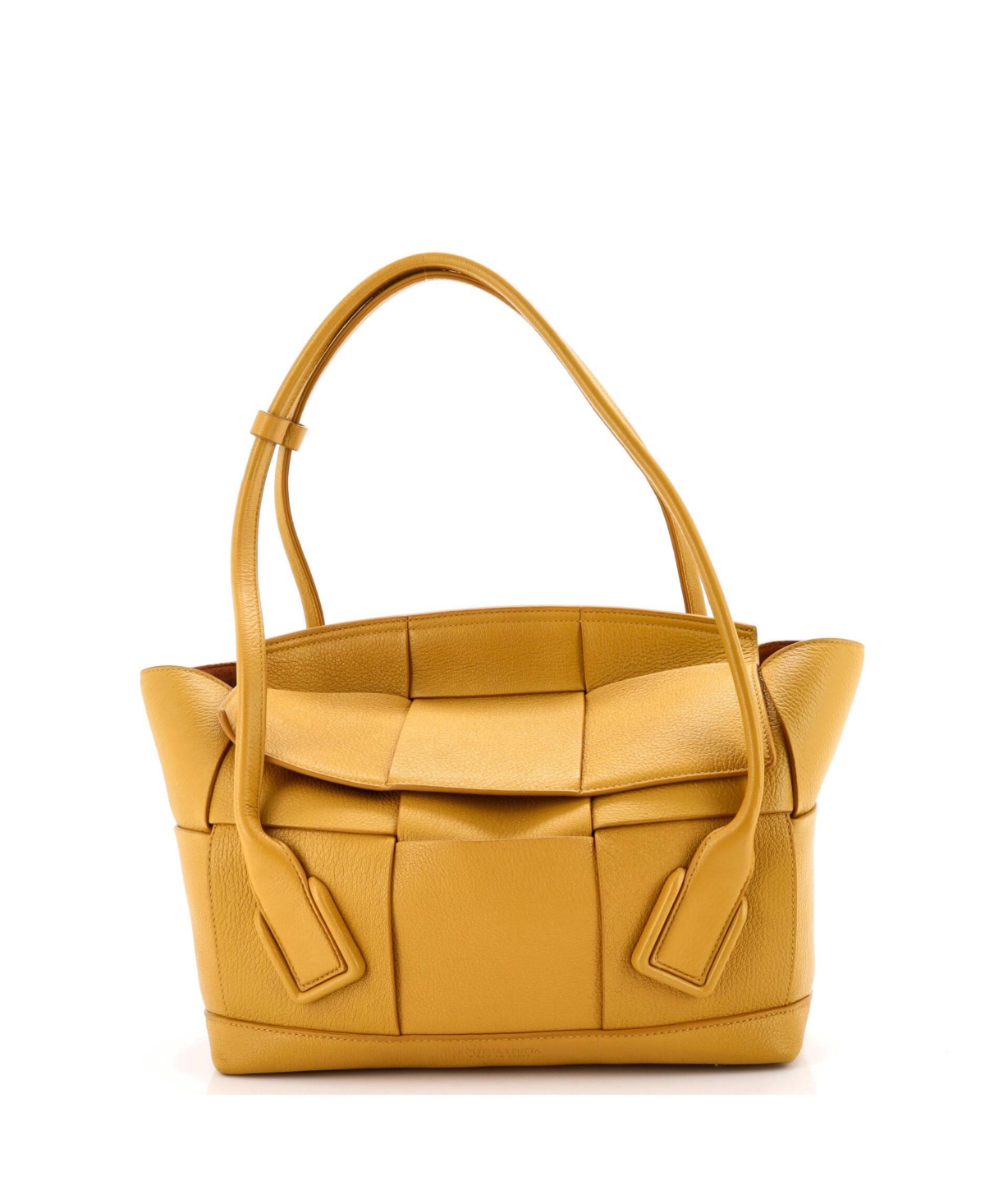 Click here for Pre-Owned Bottega Veneta Medium Arco Bag Maxi Intr... prices